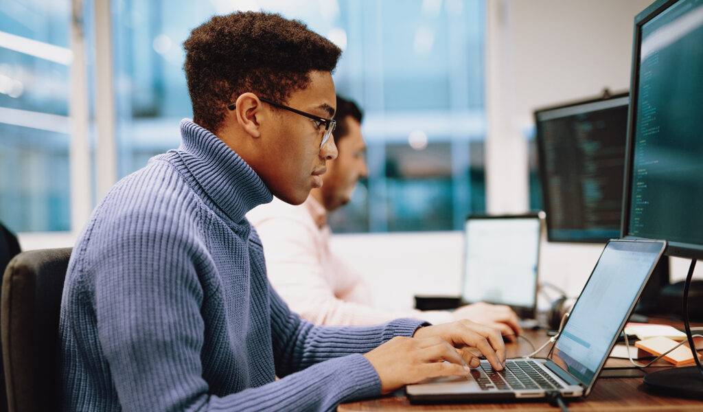 Remote Internship Programs - IsMySchool